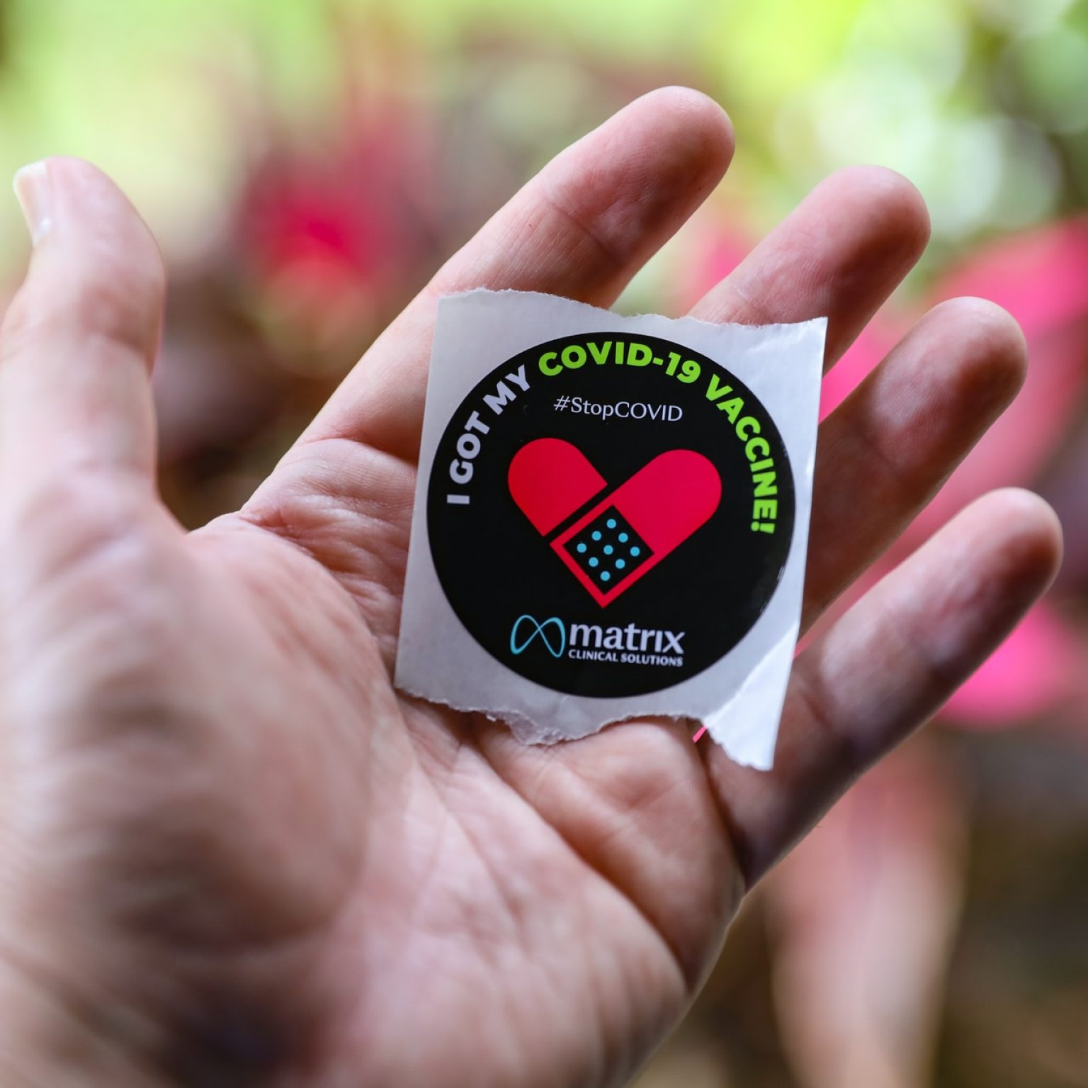 5 Cara Membuat Stiker untuk Jualan – Mata Kosong